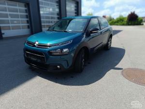 Blue Citroen C4 Cactus 2018 in Panevezys, with an engine capacity of 1.20 L and mileage of 60 thousand km for 8999 €, photo  on AUTOMOTO.COM.LV