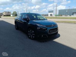 Zils Citroen C4 Cactus 2018 Panevēža, ar dzinēja tilpumu 1.20 L un nobraukumu 60 tūkst. km par 8999 €, foto 3 vietnē AUTOMOTO.COM.LV