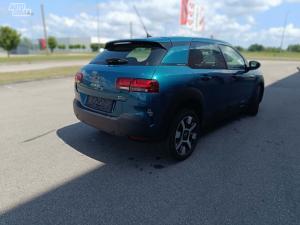 Zils Citroen C4 Cactus 2018 Panevēža, ar dzinēja tilpumu 1.20 L un nobraukumu 60 tūkst. km par 8999 €, foto 5 vietnē AUTOMOTO.COM.LV