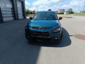 Zils Citroen C4 Cactus 2018 Panevēža, ar dzinēja tilpumu 1.20 L un nobraukumu 60 tūkst. km par 8999 €, foto 14 vietnē AUTOMOTO.COM.LV