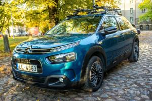 Zils Citroen C4 Cactus 2018 Rīga, ar dzinēja tilpumu 1.20 L un nobraukumu 107 tūkst. km par 8250 €, foto 7 vietnē AUTOMOTO.COM.LV