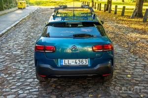 Zils Citroen C4 Cactus 2018 Rīga, ar dzinēja tilpumu 1.20 L un nobraukumu 107 tūkst. km par 8250 €, foto 9 vietnē AUTOMOTO.COM.LV