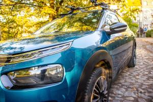 Zils Citroen C4 Cactus 2018 Rīga, ar dzinēja tilpumu 1.20 L un nobraukumu 107 tūkst. km par 8250 €, foto 11 vietnē AUTOMOTO.COM.LV