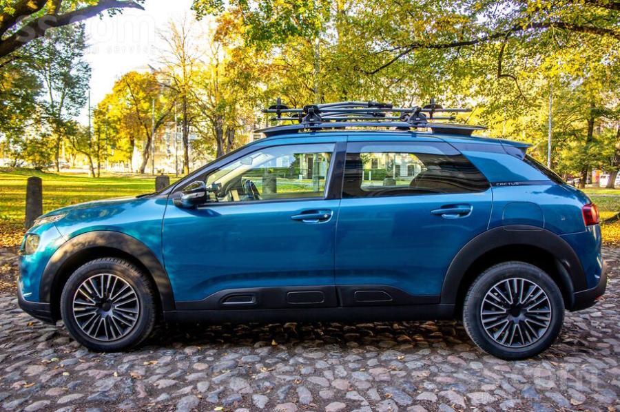 Zils Citroen C4 Cactus 2018 Rīga, ar dzinēja tilpumu 1.20 L un nobraukumu 107 tūkst. km par 8250 €, foto 12 vietnē AUTOMOTO.COM.LV