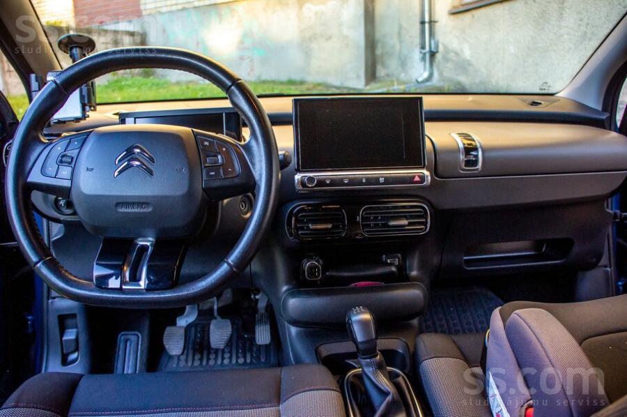 Zils Citroen C4 Cactus 2018 Rīga, ar dzinēja tilpumu 1.20 L un nobraukumu 107 tūkst. km par 8250 €, foto 25 vietnē AUTOMOTO.COM.LV