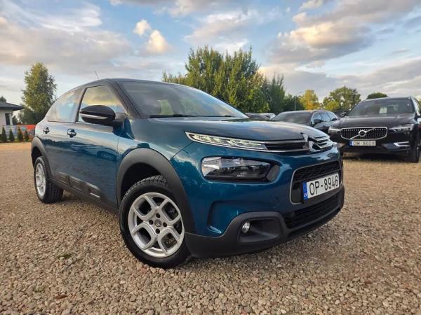 Zils Citroen C4 Cactus 2018 Jelgava, ar dzinēja tilpumu 1.20 L un nobraukumu 0 tūkst. km par 6900 €, foto 3 vietnē AUTOMOTO.COM.LV