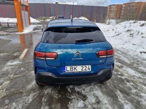 Blue Citroen C4 Cactus 2018 in Vilnius, with an engine capacity of 1.20 L and mileage of 88 thousand km for 9700 €, photo 6 on AUTOMOTO.COM.LV