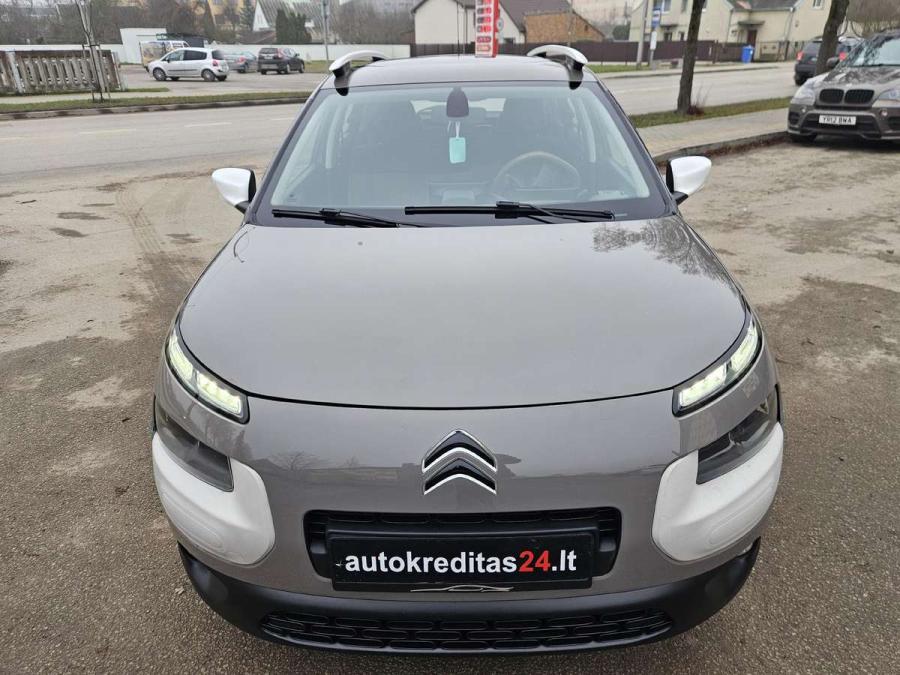 Brūns Citroen C4 Cactus 2014 Šauļi, ar dzinēja tilpumu 1.20 L un nobraukumu 124 tūkst. km par 6450 €, foto 4 vietnē AUTOMOTO.COM.LV