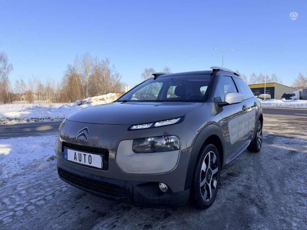 Brūns Citroen C4 Cactus 2014 Tauragė, ar dzinēja tilpumu 1.56 L un nobraukumu 164 tūkst. km par 5999 €, foto 7 vietnē AUTOMOTO.COM.LV