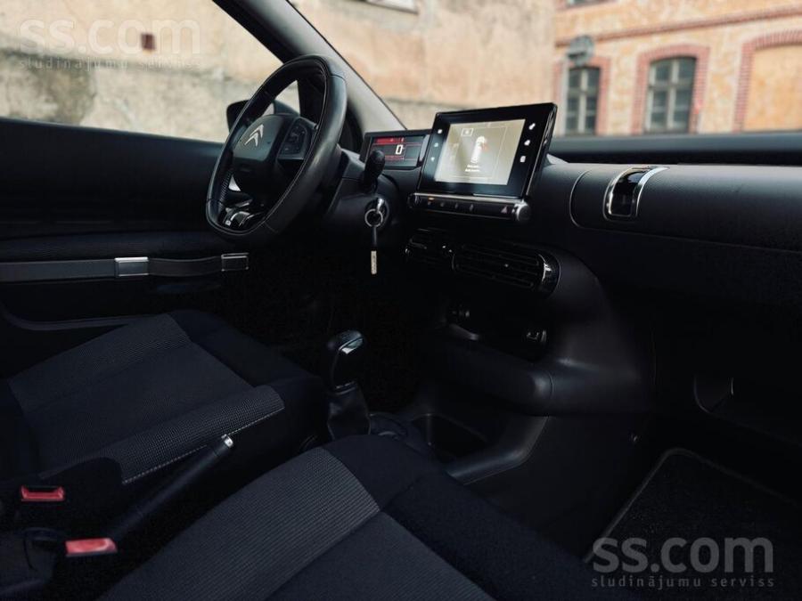 Brūns Citroen C4 Cactus 2014 Cēsis, ar dzinēja tilpumu 1.20 L un nobraukumu 0 tūkst. km par 5990 €, foto 16 vietnē AUTOMOTO.COM.LV