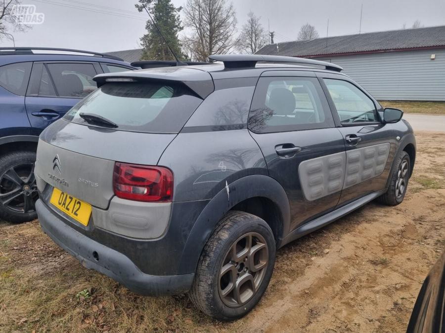 Citroen C4 Cactus 2015 Tauragė, ar dzinēja tilpumu 1.20 L un nobraukumu 87 tūkst. km par 1699 €, foto 8 vietnē AUTOMOTO.COM.LV