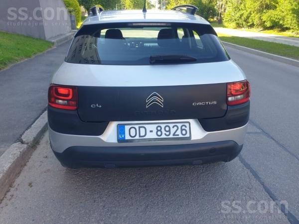 Citroen C4 Cactus 2015 Jelgava, ar dzinēja tilpumu 1.20 L un nobraukumu 0 tūkst. km par 6990 €, foto 4 vietnē AUTOMOTO.COM.LV
