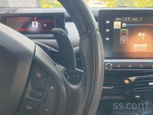 Citroen C4 Cactus 2015 Jelgava, ar dzinēja tilpumu 1.20 L un nobraukumu 0 tūkst. km par 6990 €, foto 9 vietnē AUTOMOTO.COM.LV
