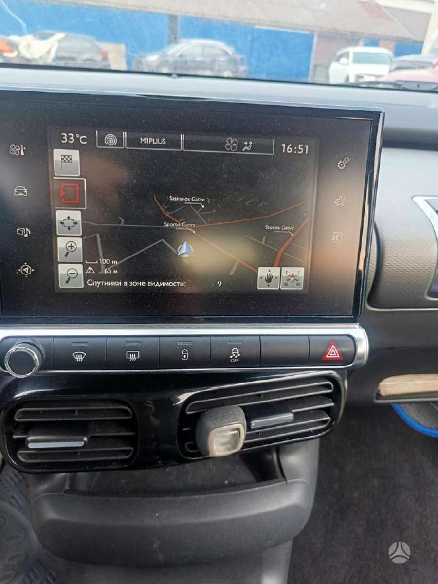 Citroen C4 Cactus 2015 in Marijampole, with an engine capacity of 1.56 L and mileage of 230 thousand km for 4499 €, photo 5 on AUTOMOTO.COM.LV