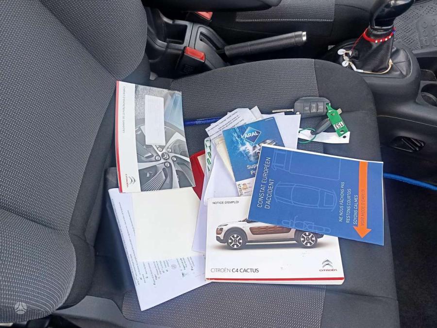 Citroen C4 Cactus 2015 in Marijampole, with an engine capacity of 1.56 L and mileage of 230 thousand km for 4499 €, photo 14 on AUTOMOTO.COM.LV