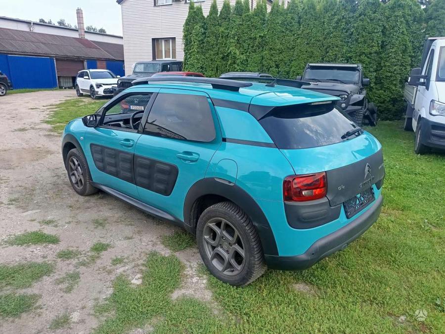 Citroen C4 Cactus 2015 in Marijampole, with an engine capacity of 1.56 L and mileage of 230 thousand km for 4499 €, photo 16 on AUTOMOTO.COM.LV