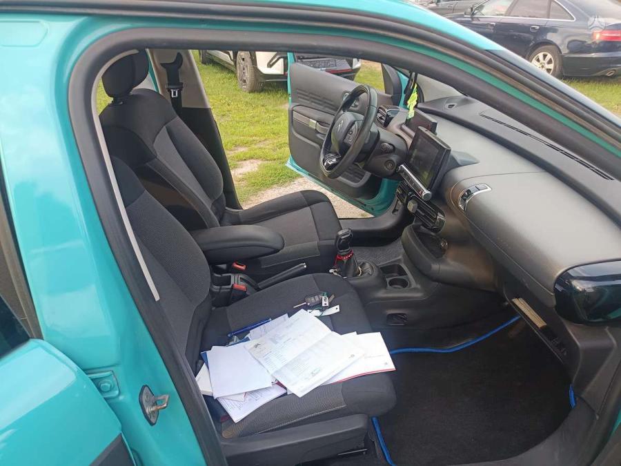 Citroen C4 Cactus 2015 in Marijampole, with an engine capacity of 1.56 L and mileage of 230 thousand km for 4499 €, photo 30 on AUTOMOTO.COM.LV