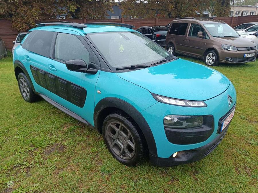 Ситроен C4 Кактус 2015 в Мариямполе, объемом двигателя 1.56 л и пробегом 230 тыс. км за 3599 €, фото 9 на AUTOMOTO.COM.LV