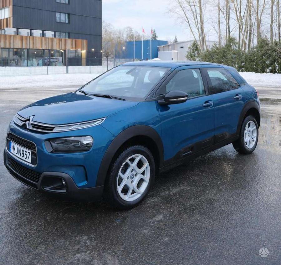 Zaļš Citroen C4 Cactus 2018 Kauņa, ar dzinēja tilpumu 1.50 L un nobraukumu 113 tūkst. km par 8900 €, foto 9 vietnē AUTOMOTO.COM.LV