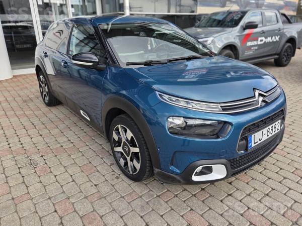 Citroen C4 Cactus 2018 Rīga vietnē Zaļš Citroen C4 Cactus 2018 Rīga, ar dzinēja tilpumu 1.20 L un nobraukumu 86 tūkst. km par 7500 €, foto 4 vietnē AUTOMOTO.COM.LV