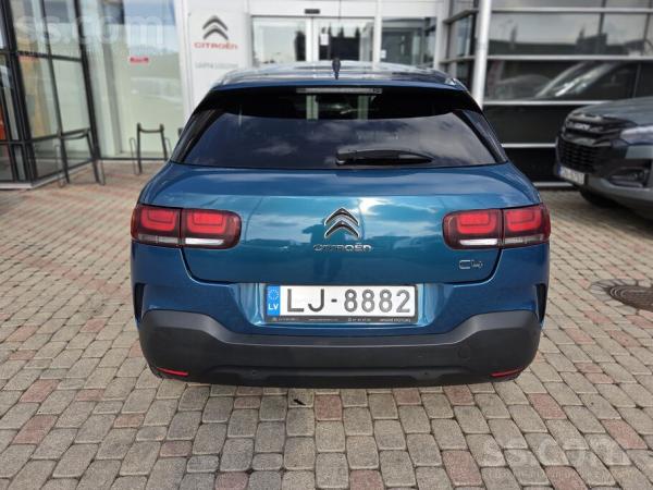 Citroen C4 Cactus 2018 Rīga vietnē Zaļš Citroen C4 Cactus 2018 Rīga, ar dzinēja tilpumu 1.20 L un nobraukumu 86 tūkst. km par 7500 €, foto 6 vietnē AUTOMOTO.COM.LV