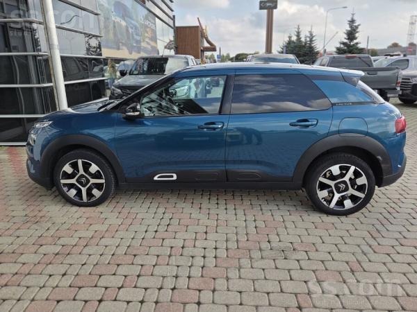 Citroen C4 Cactus 2018 Rīga vietnē Zaļš Citroen C4 Cactus 2018 Rīga, ar dzinēja tilpumu 1.20 L un nobraukumu 86 tūkst. km par 7500 €, foto 8 vietnē AUTOMOTO.COM.LV
