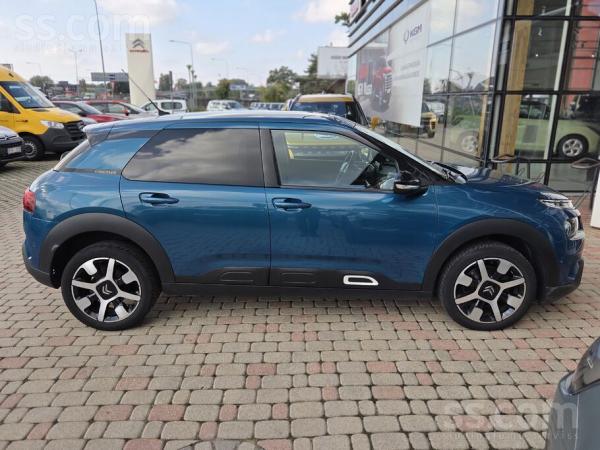 Citroen C4 Cactus 2018 Rīga vietnē Zaļš Citroen C4 Cactus 2018 Rīga, ar dzinēja tilpumu 1.20 L un nobraukumu 86 tūkst. km par 7500 €, foto 9 vietnē AUTOMOTO.COM.LV