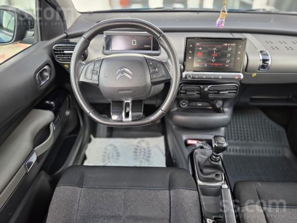 Citroen C4 Cactus 2018 Rīga vietnē Zaļš Citroen C4 Cactus 2018 Rīga, ar dzinēja tilpumu 1.20 L un nobraukumu 86 tūkst. km par 7500 €, foto 10 vietnē AUTOMOTO.COM.LV