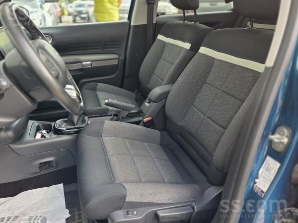 Citroen C4 Cactus 2018 Rīga vietnē Zaļš Citroen C4 Cactus 2018 Rīga, ar dzinēja tilpumu 1.20 L un nobraukumu 86 tūkst. km par 7500 €, foto 11 vietnē AUTOMOTO.COM.LV
