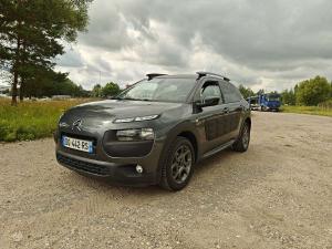 Pelēks Citroen C4 Cactus 2015 Tauragė, ar dzinēja tilpumu 1.20 L un nobraukumu 186 tūkst. km par 5200 €, foto  vietnē AUTOMOTO.COM.LV