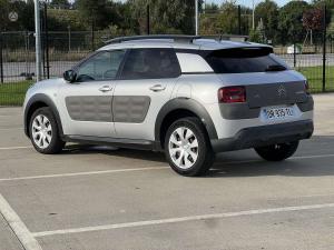 Grey Citroen C4 Cactus 2015 in Klaipeda, with an engine capacity of 1.20 L and mileage of 134 thousand km for 4200 €, photo 5 on AUTOMOTO.COM.LV