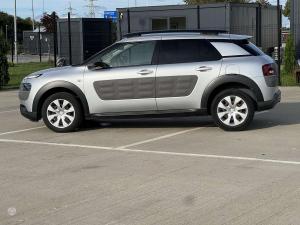 Grey Citroen C4 Cactus 2015 in Klaipeda, with an engine capacity of 1.20 L and mileage of 134 thousand km for 4200 €, photo 6 on AUTOMOTO.COM.LV