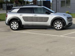 Grey Citroen C4 Cactus 2015 in Klaipeda, with an engine capacity of 1.20 L and mileage of 134 thousand km for 4200 €, photo 7 on AUTOMOTO.COM.LV