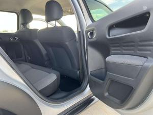Grey Citroen C4 Cactus 2015 in Klaipeda, with an engine capacity of 1.20 L and mileage of 134 thousand km for 4200 €, photo 15 on AUTOMOTO.COM.LV