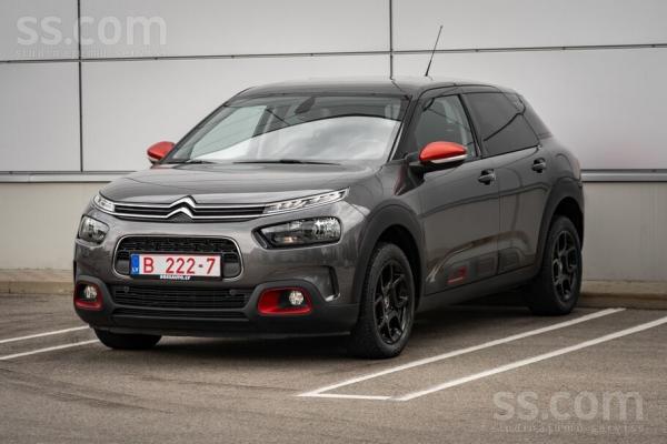 Pelēks Citroen C4 Cactus 2018 Rīga, ar dzinēja tilpumu 1.20 L un nobraukumu 94 tūkst. km par 9500 €, foto 1 vietnē AUTOMOTO.COM.LV