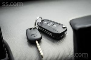 Серый Ситроен C4 Кактус 2018 в Рига, объемом двигателя 1.20 л и пробегом 94 тыс. км за 9500 €, фото 31 на AUTOMOTO.COM.LV