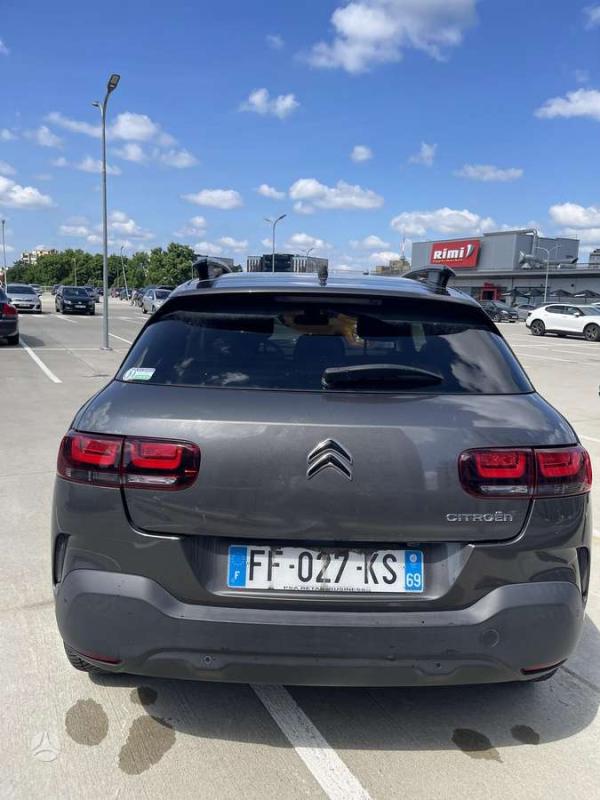 Pelēks Citroen C4 Cactus 2019 Viļņa, ar dzinēja tilpumu 1.20 L un nobraukumu 155 tūkst. km par 9801 €, foto 6 vietnē AUTOMOTO.COM.LV