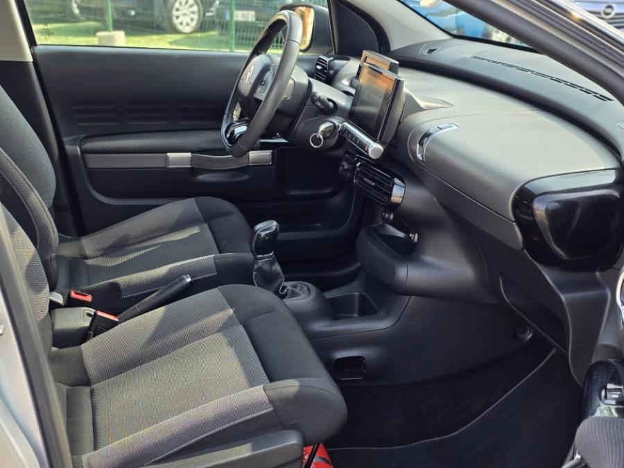 Серый Ситроен C4 Кактус 2014 в Рига, объемом двигателя 1.20 л и пробегом 180 тыс. км за 5500 €, фото 22 на AUTOMOTO.COM.LV
