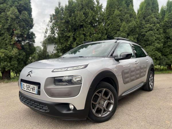 Pelēks Citroen C4 Cactus 2014 Tauragė, ar dzinēja tilpumu 1.20 L un nobraukumu 142 tūkst. km par 4400 €, foto 1 vietnē AUTOMOTO.COM.LV