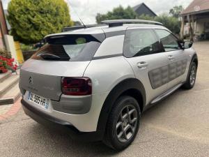 Grey Citroen C4 Cactus 2014 in Taurage, with an engine capacity of 1.20 L and mileage of 142 thousand km for 4400 €, photo 7 on AUTOMOTO.COM.LV