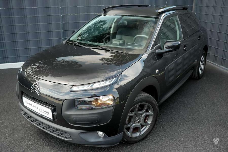 Grey Citroen C4 Cactus 2015 in Kaunas, with an engine capacity of 1.60 L and mileage of 210 thousand km for 7500 €, photo 6 on AUTOMOTO.COM.LV