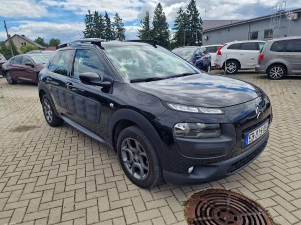 Pelēks Citroen C4 Cactus 2016 Tauragė, ar dzinēja tilpumu 1.56 L un nobraukumu 270 tūkst. km par 5300 €, foto 5 vietnē AUTOMOTO.COM.LV