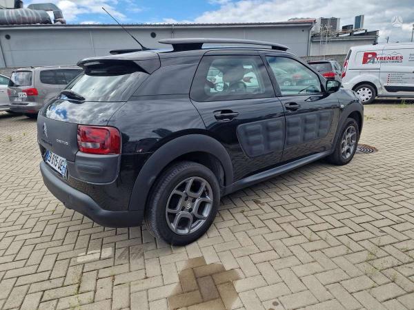 Pelēks Citroen C4 Cactus 2016 Tauragė, ar dzinēja tilpumu 1.56 L un nobraukumu 270 tūkst. km par 5300 €, foto 6 vietnē AUTOMOTO.COM.LV