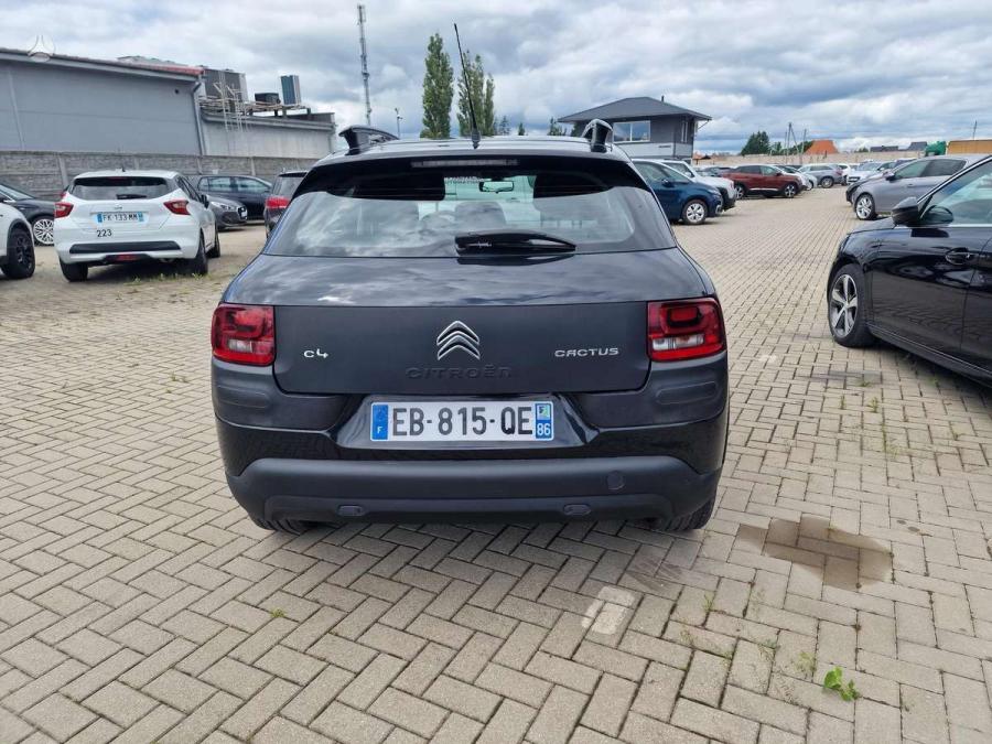Pelēks Citroen C4 Cactus 2016 Tauragė, ar dzinēja tilpumu 1.56 L un nobraukumu 270 tūkst. km par 5300 €, foto 9 vietnē AUTOMOTO.COM.LV