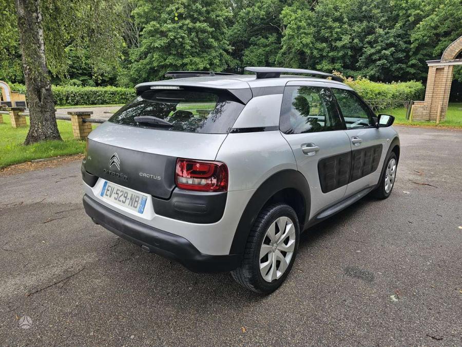 Pelēks Citroen C4 Cactus 2016 Tauragė, ar dzinēja tilpumu 1.20 L un nobraukumu 110 tūkst. km par 4900 €, foto 10 vietnē AUTOMOTO.COM.LV