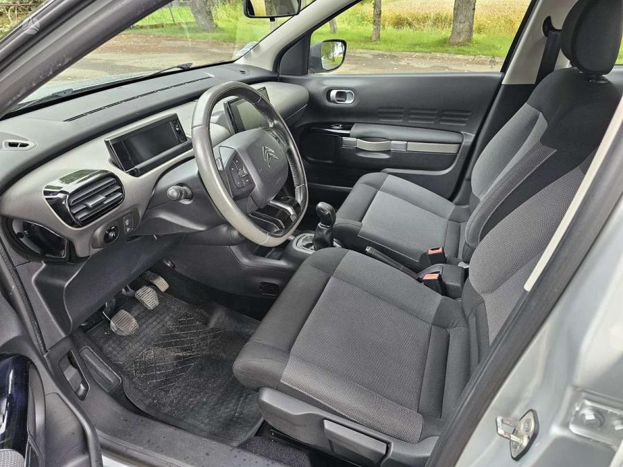 Pelēks Citroen C4 Cactus 2016 Tauragė, ar dzinēja tilpumu 1.20 L un nobraukumu 110 tūkst. km par 4900 €, foto 17 vietnē AUTOMOTO.COM.LV