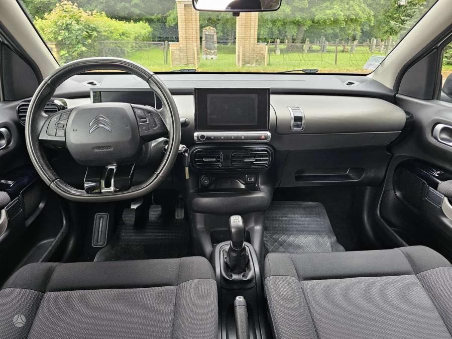 Pelēks Citroen C4 Cactus 2016 Tauragė, ar dzinēja tilpumu 1.20 L un nobraukumu 110 tūkst. km par 4900 €, foto 18 vietnē AUTOMOTO.COM.LV