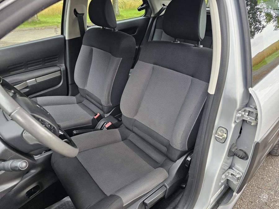 Pelēks Citroen C4 Cactus 2016 Tauragė, ar dzinēja tilpumu 1.20 L un nobraukumu 110 tūkst. km par 4900 €, foto 20 vietnē AUTOMOTO.COM.LV