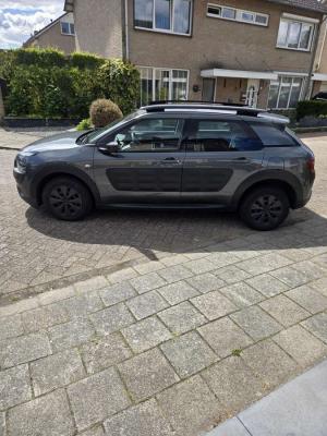 Pelēks Citroen C4 Cactus 2016 Kauņa, ar dzinēja tilpumu 1.60 L un nobraukumu 230 tūkst. km par 4990 €, foto 5 vietnē AUTOMOTO.COM.LV