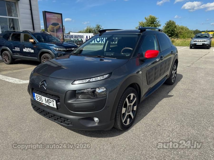Grey Citroen C4 Cactus 2016 in Narva, with an engine capacity of 1.20 L and mileage of 153 thousand km for 5800 €, photo 3 on AUTOMOTO.COM.LV